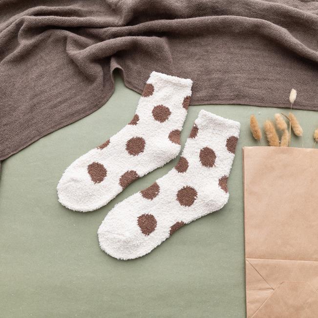 Dot pattern coral fleece fuzzy socks | Sock Manufacturers