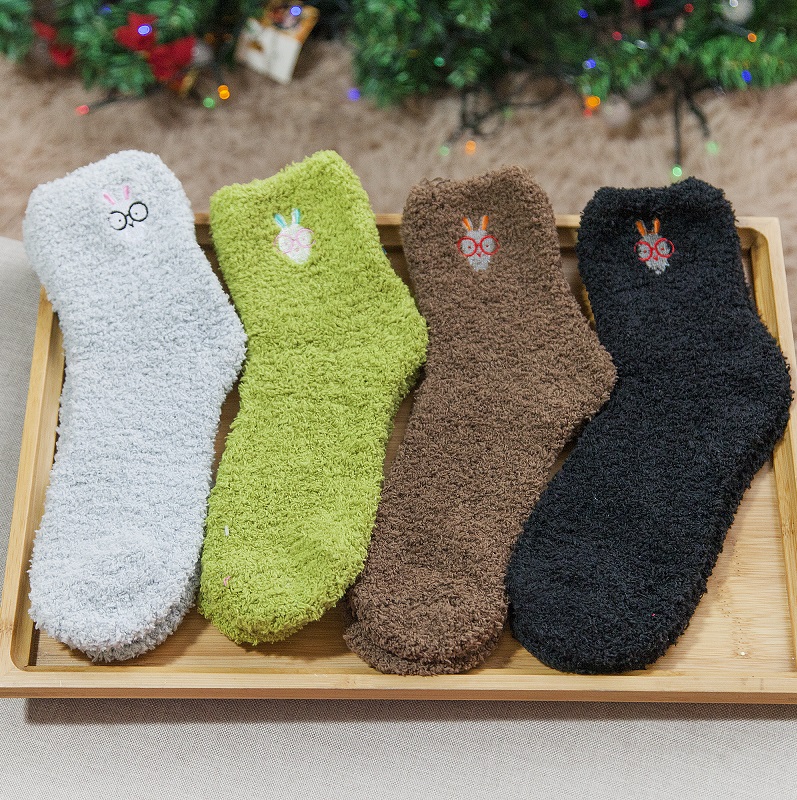 Microfiber indoor warm sleeping fuzzy socks | Sock Manufacturers